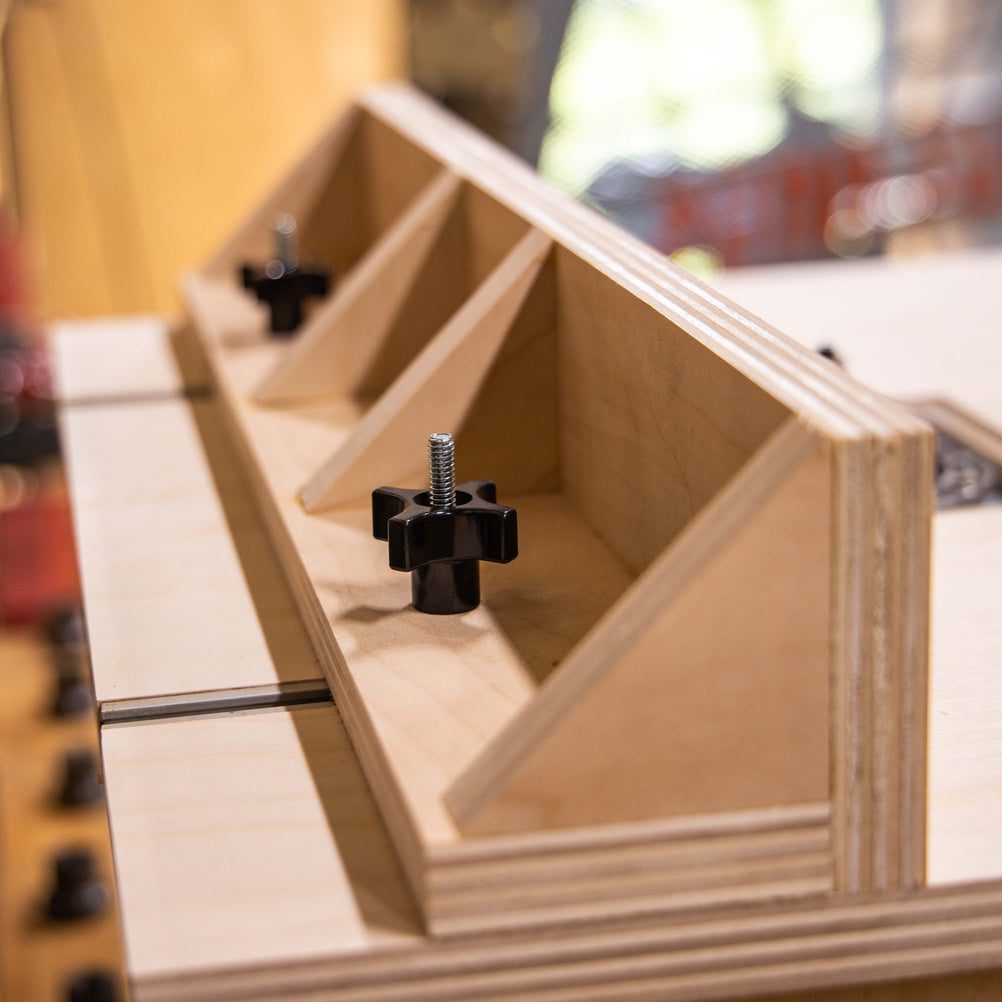 Compact Woodworking Router Table Plan - John Malecki - Woodworking, DIY ...